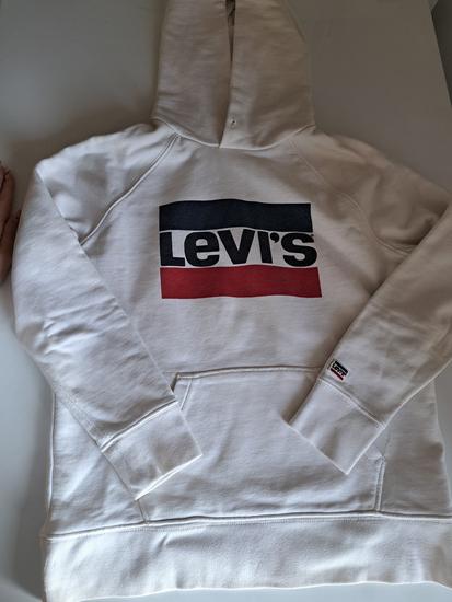 Levis duks