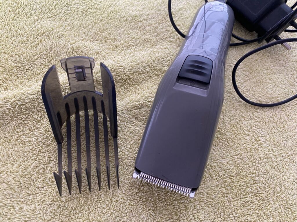 Mašinica za šišanje i brijanje Makaze za šišanje i proredjivanje kose