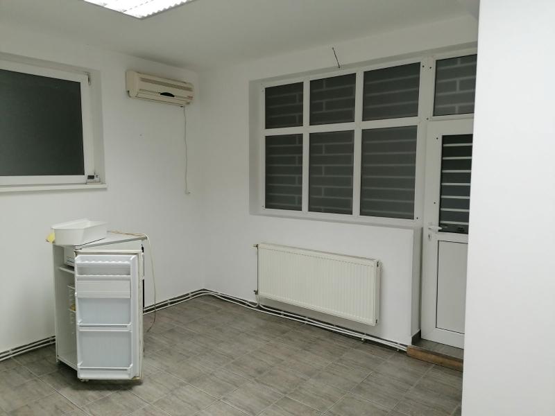 Prodaje se lokal 30m2,Brace Jerkovic ID#1098
51.000 €