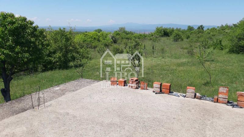 Plac na putu za Donje Vlase 7.5a ID#1572 13.000 €