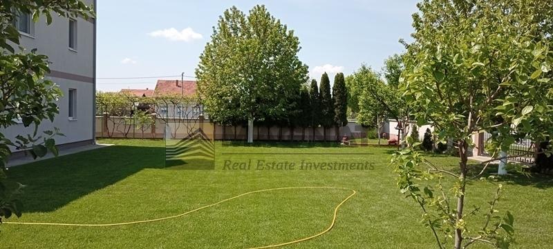 Surčin | Jakovački Kormadin | 345m2 355.000 €