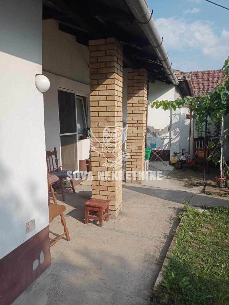 Kuća sa dve stambene jedinice, Subotica ID#1350 50.000 €