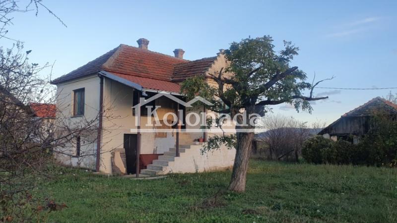 Kuća u Stojniku, Sopot, Kosmaj ID#12223 40.000 €