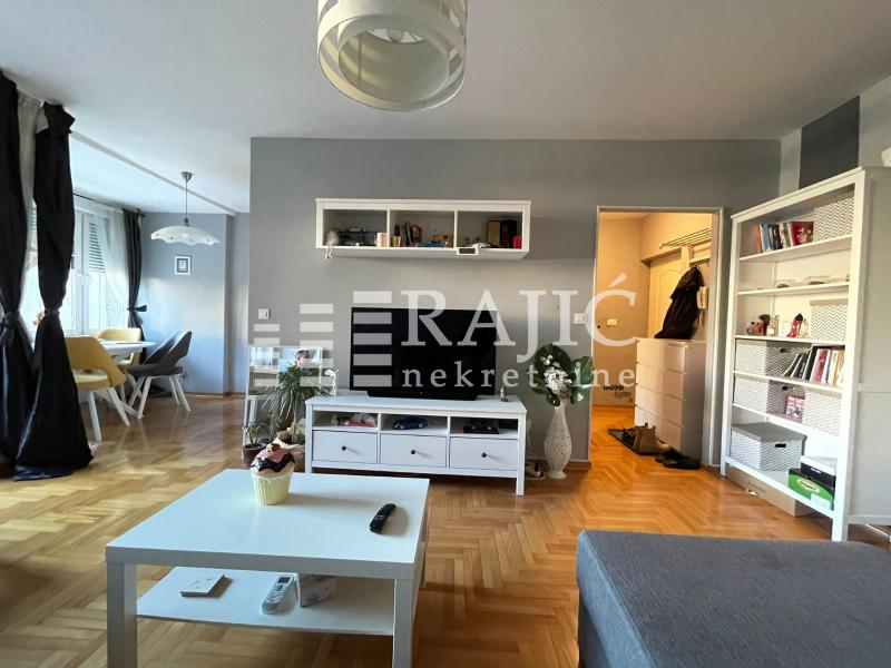 Novi Beograd,Bulevar Zorana Đinđića,53m2,2.0-svetao,sa pogledom na park #3244 1.000 €