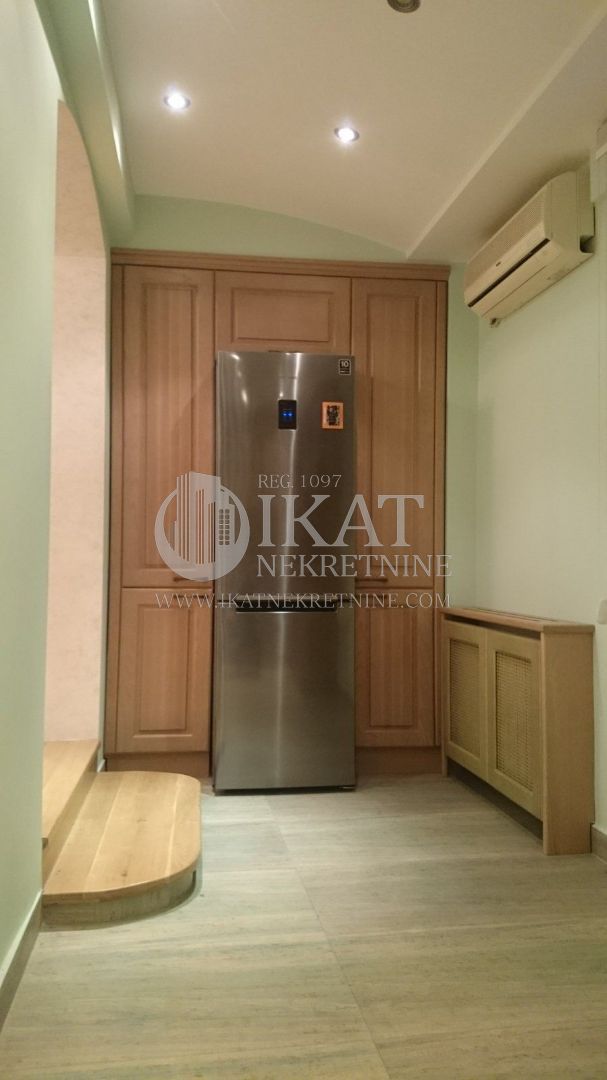 Centar, Kosovska, 83m2 ID#2726 1.000 €