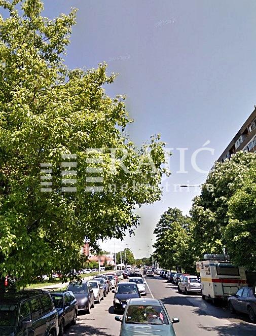 Novi Beograd(Kennedy Residence)parking mesto 13m2 #3880 130 €