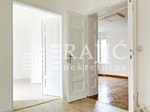 Centar,Nemanjina,84m2,4.0+terasa #3903 1.000 €