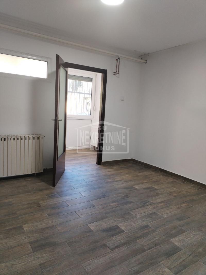 Subotica-centar III-dvosoban stan na prizemlju na super lokaciji ID#1453 72.000 €