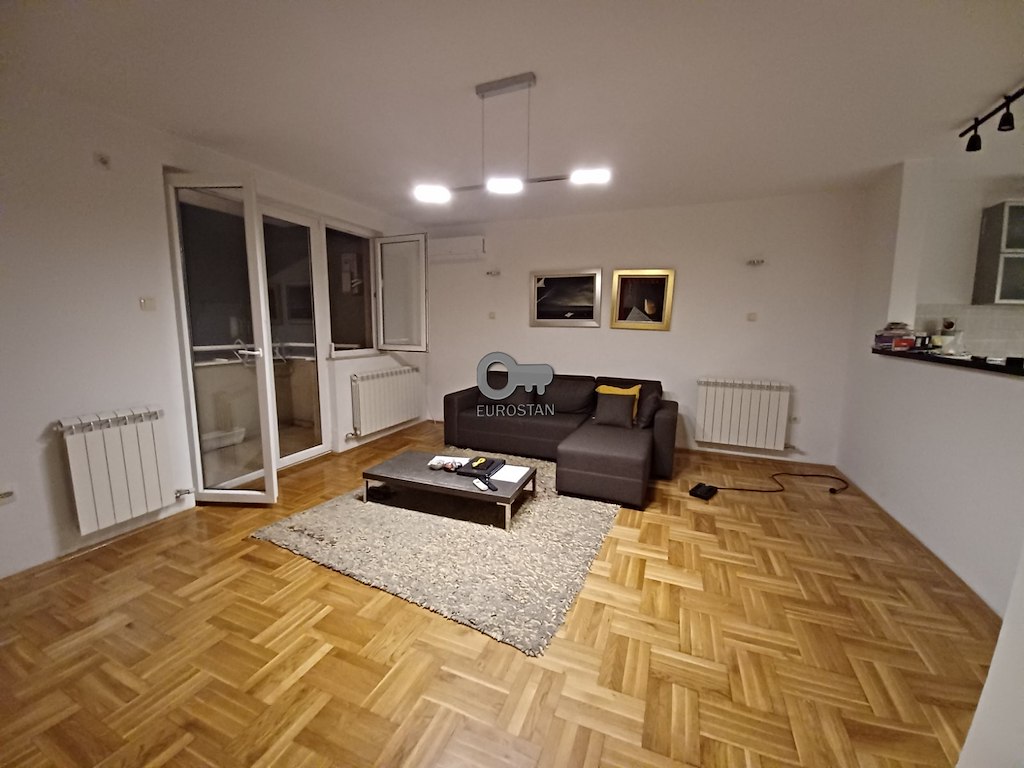 Kladovska Gradska bolnica ID#43197 198.000 €