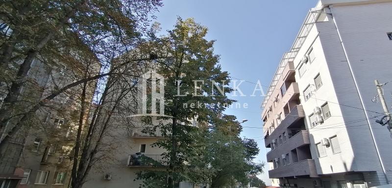 Banovo brdo, centar 125m2 ID#1079 250.000 €