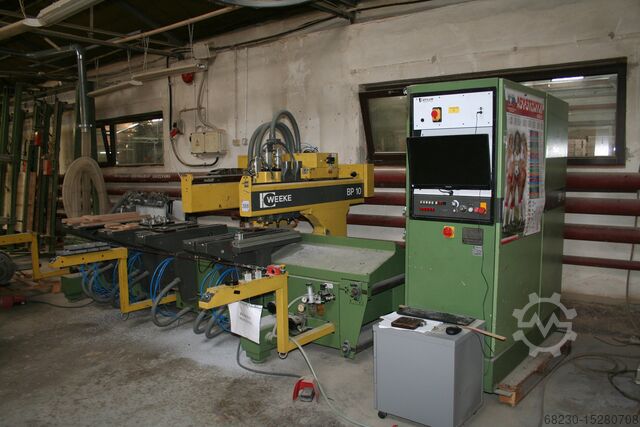 CNC Machining Center
WEEKE BP 10