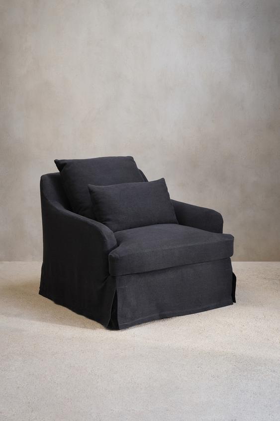 ARMCHAIR 01