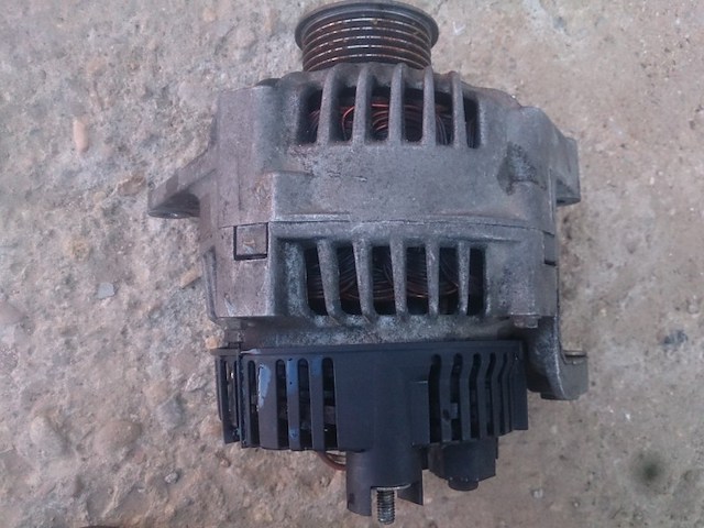 ALTERNATOR ZA RENO LAGUNU 1