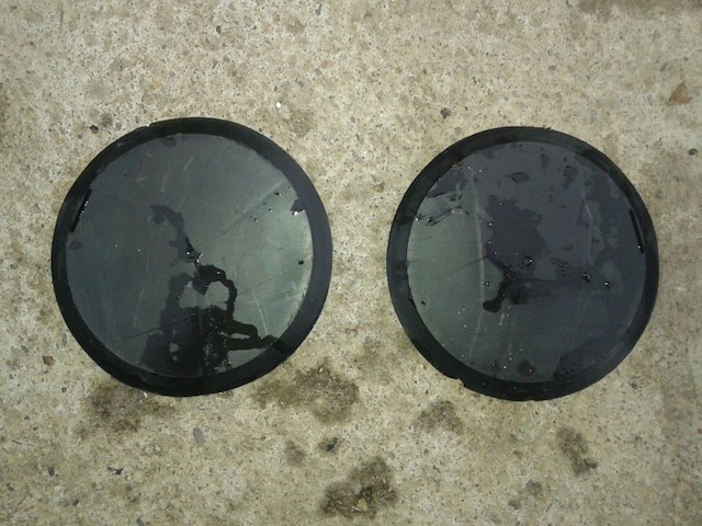 PLASTIKE U KABINI IZNAD REZERVARA CITROEN BX
