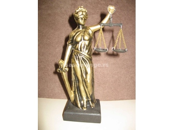 Figura boginja pravde - justicia-zlatna-crno postolje