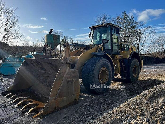 Caterpillar 966M prednji utovarivač