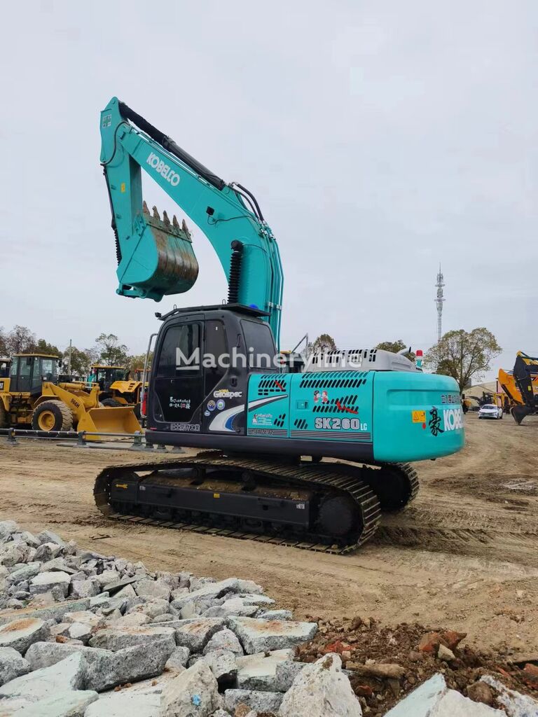 Kobelco SK200-8 bager guseničar