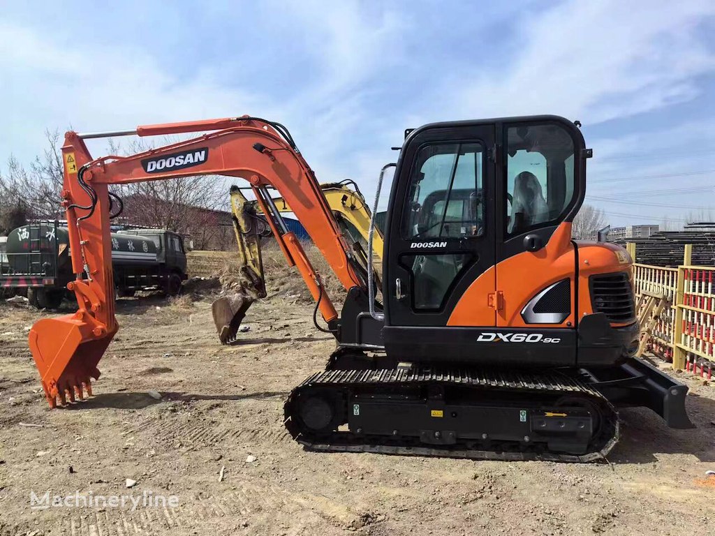 Doosan DX60-9C mini bager