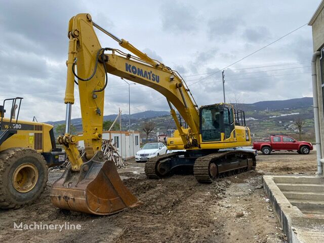 Komatsu PC300-8 bager guseničar