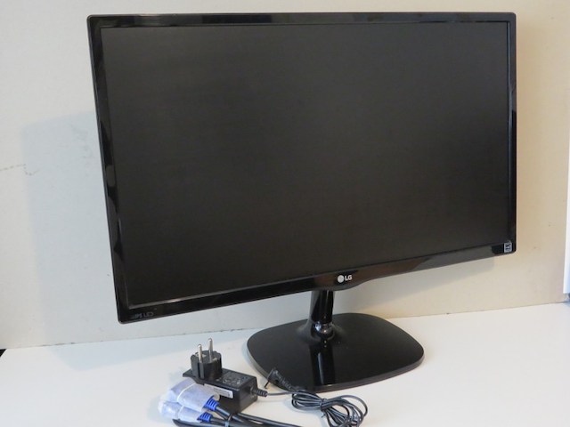 LG monitor `24 sa FullHD IPS zvučnom karticom