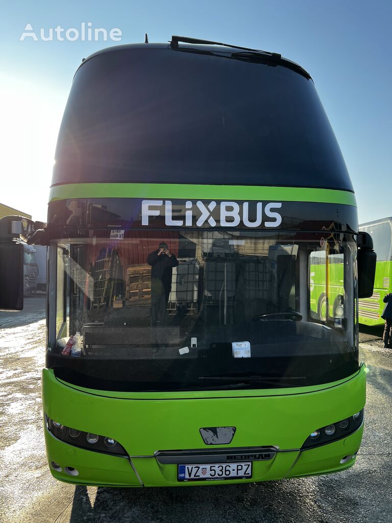 Neoplan Skyliner L dvospratni autobus