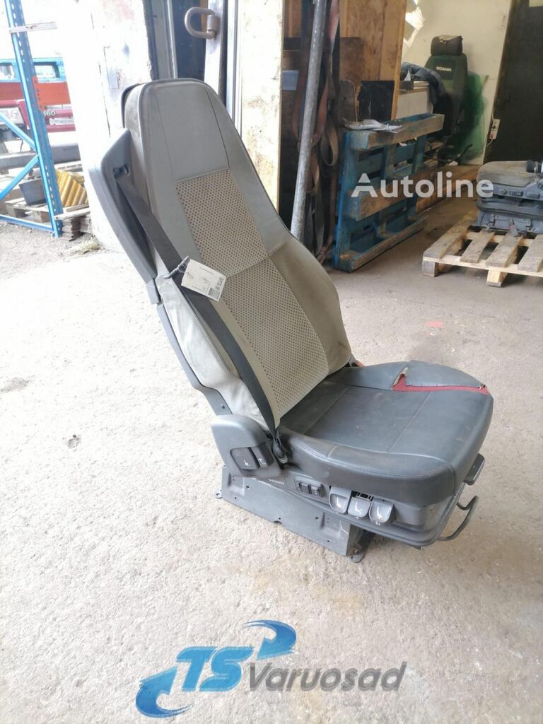 Volvo Passenger seat 20379534 sedište za Volvo FH12 tegljača