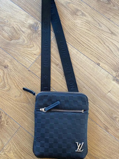 Louis Vuitton muška torbica