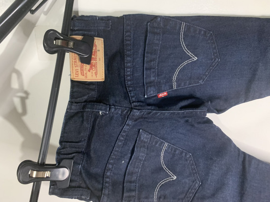 Levis farmerice