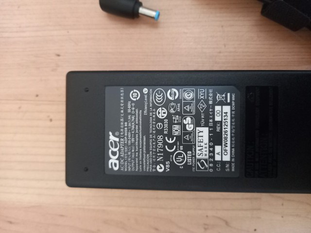 acer punjac e5-511 e5-571 e5-573 e5-575 original novo