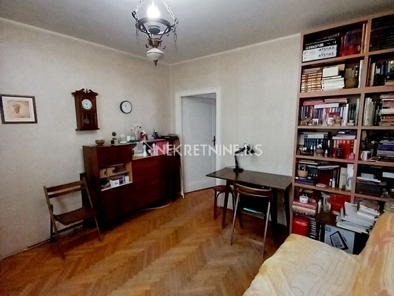 Centar, Kosovska, 45m2(T) ID#1362