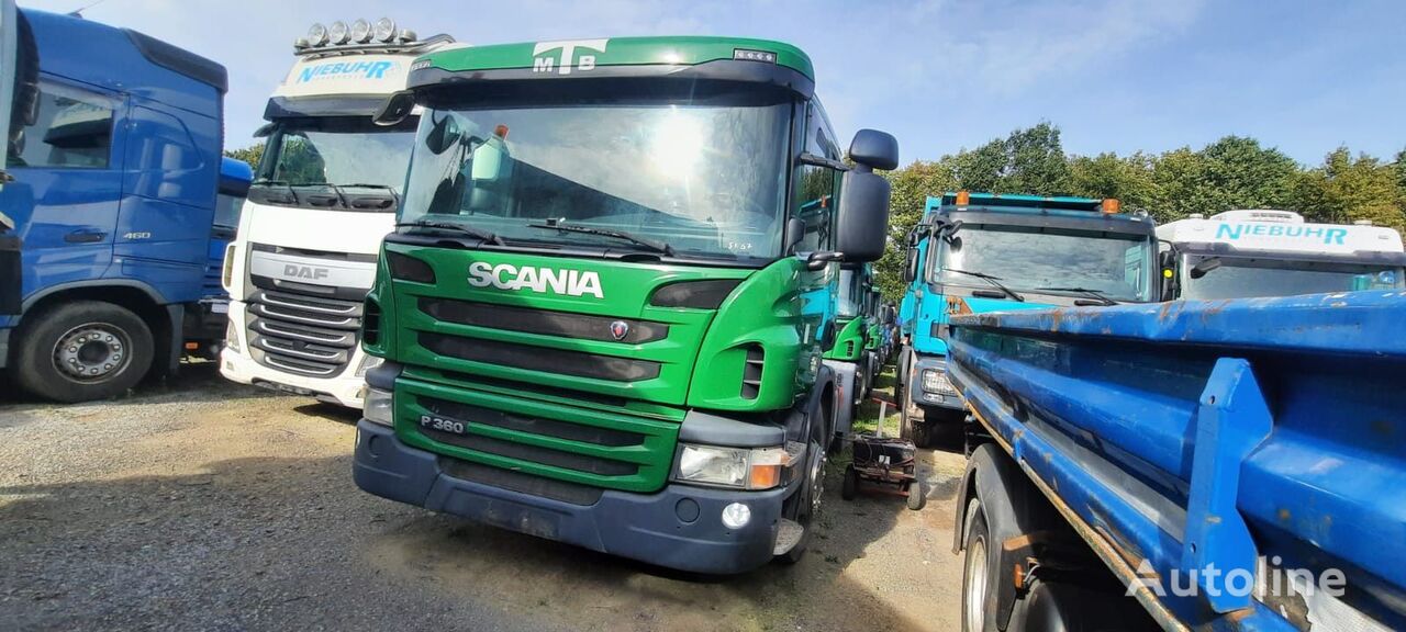 Scania P360 SZM tegljač