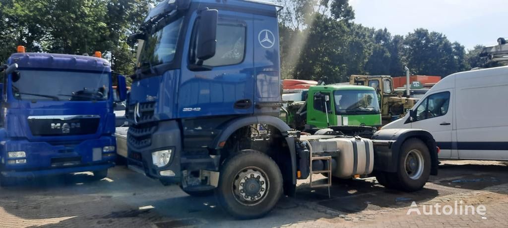 Mercedes-Benz 2043 Arocs 4x4 tegljač