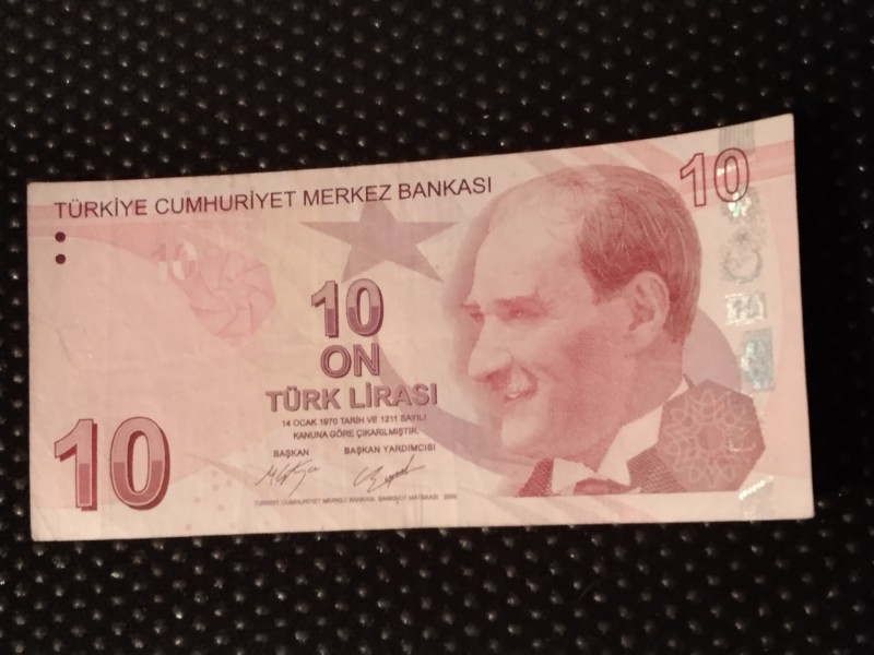 10 lire 2009 turska