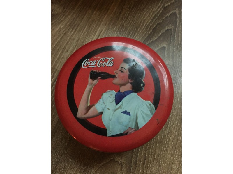 COCA COLA METALNA KUTIJA RETRO