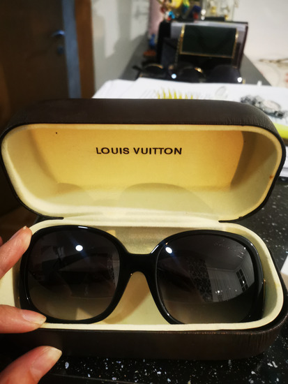 Louis Vuitton NOVO