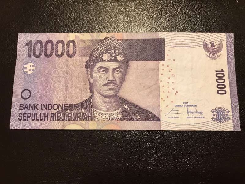 INDONEZIJA 10 000 RUPIJA.2015.