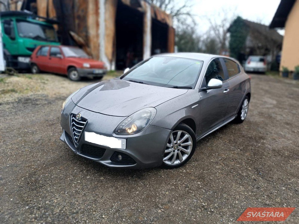 Alfa Romeo Giulietta kompletan auto u delovima