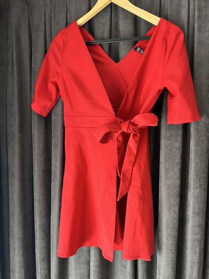 Zara kratka crvena haljina