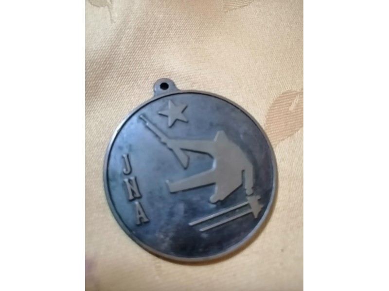 JNA medalja