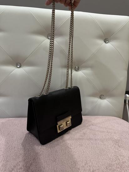 Furla torbica original SNIZENA 11000