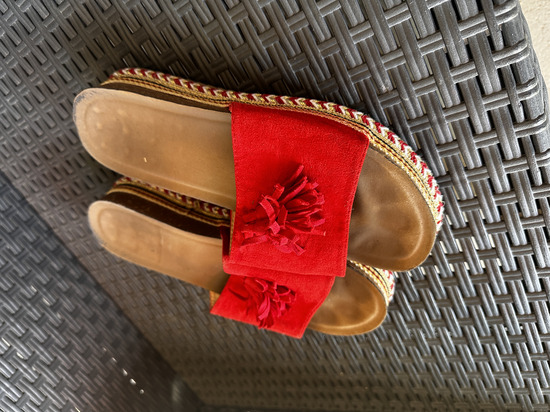 Crvene papuce 41