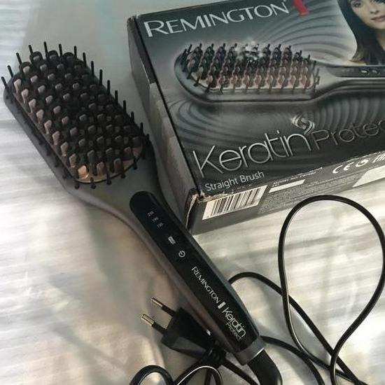 Remington četka za ispravljanje kose - NOVO