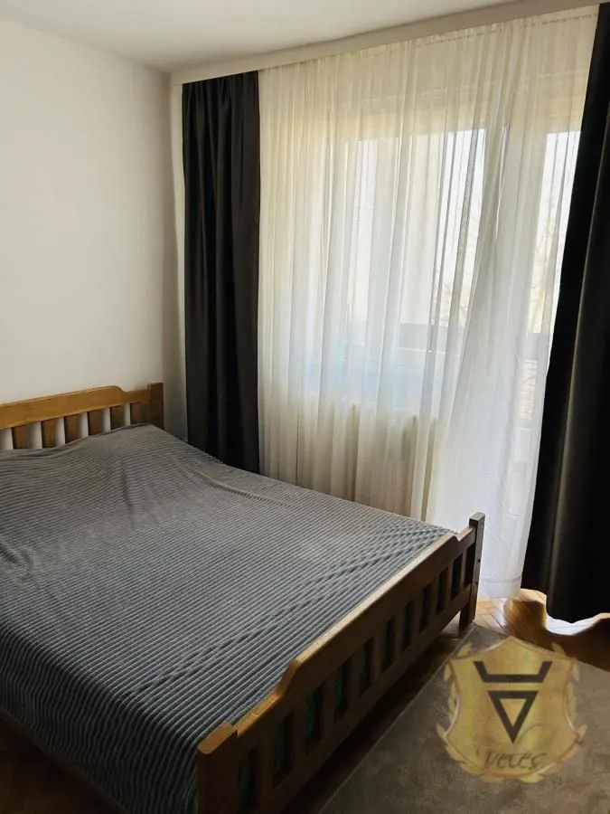 Izdavanje, dvosoban stan, 60m2, Banovo Brdo, Beograd