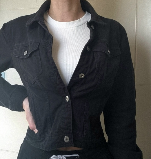 Terranova Jeans crna jakna