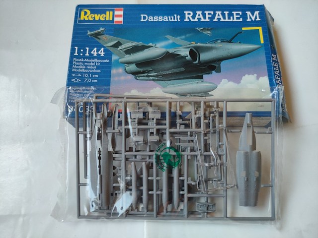 AI/ Revell Maketa Dassault  Rafale M 030 / Nekorišćena