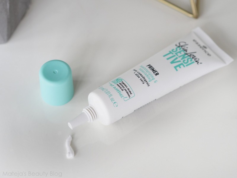 ESSENCE SENSITIVE PRIMER