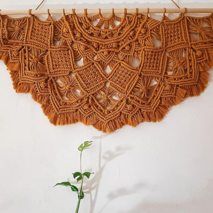 Macrame half - mandala zidna dekoracija