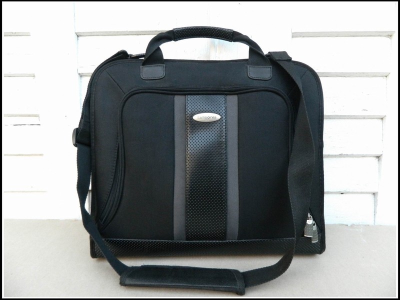 Samsonite torba za lap top original