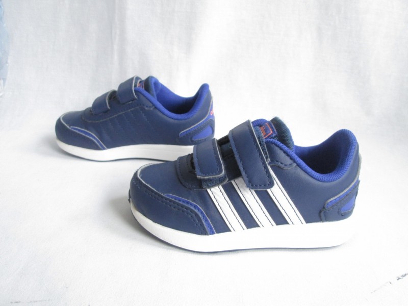 PATIKE "ADIDAS" 23 ORIGINAL