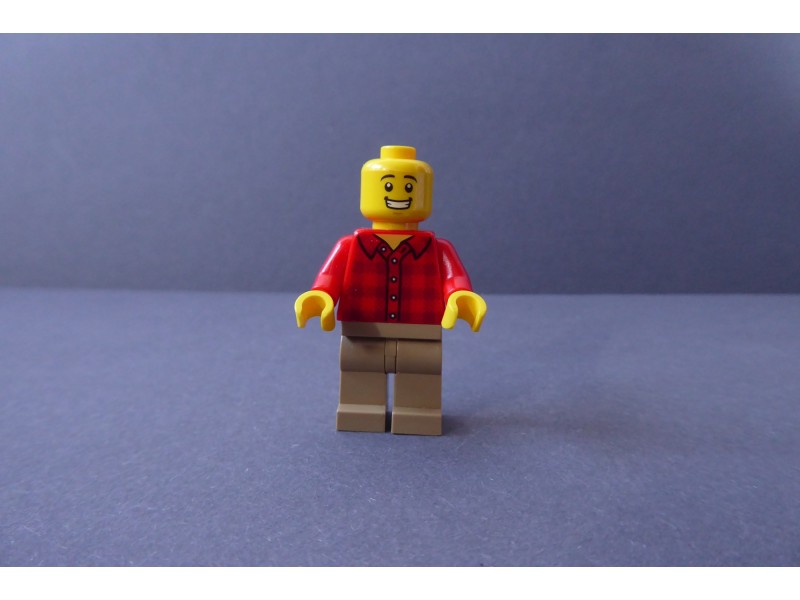 LEGO minifigura, crvena košulja
